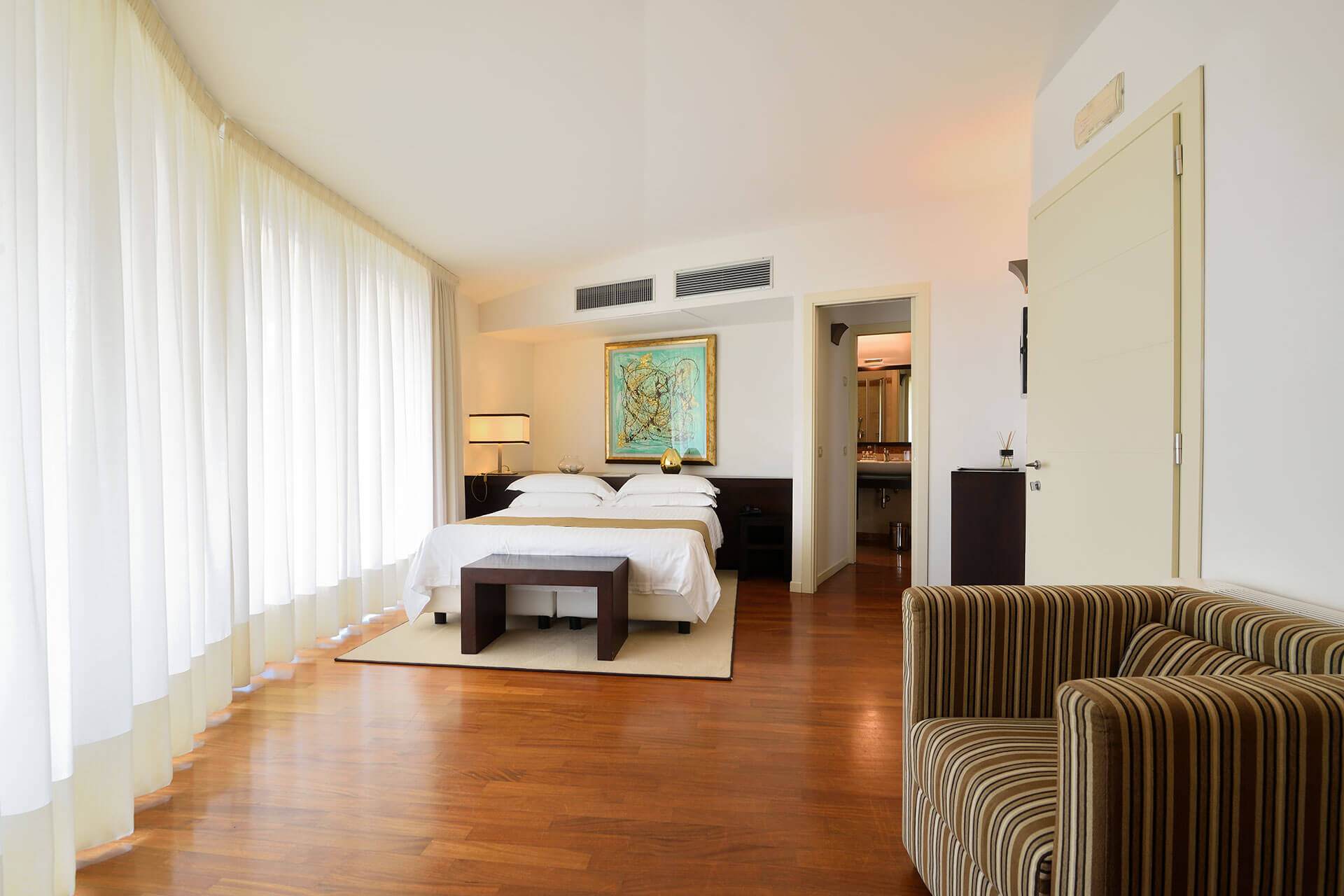 Eden Rock Resort Florence Official Site | Holiday Suite Apartments in ...